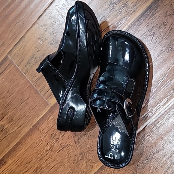 boc | Shoes | Boc Slip On Clogs | Poshmark